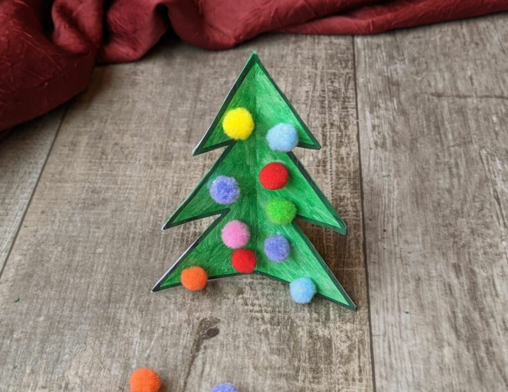 Easy Christmas Tree 3D Craft for Kids - Raise Curious Kids