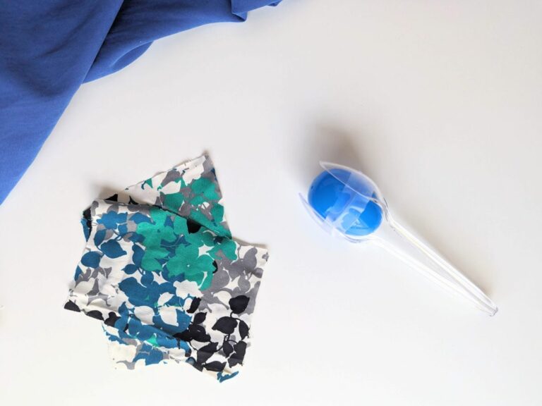 DIY Maracas (How to Make Colorful, Sturdy Maracas At Home!) - Raise ...