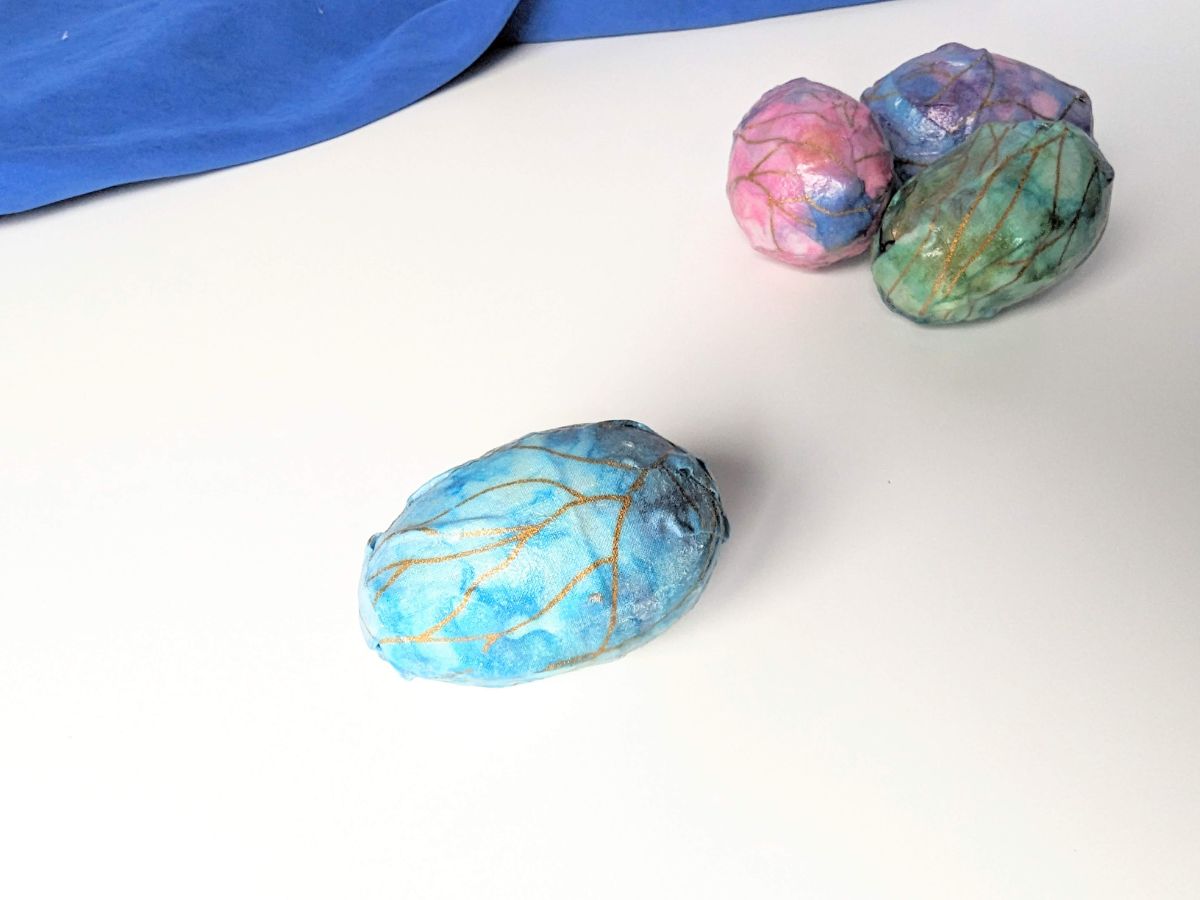 How to Make Music Egg Shakers for Kids - Raise Curious Kids