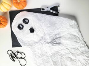 Easy Tissue Paper Ghost Craft - Raise Curious Kids