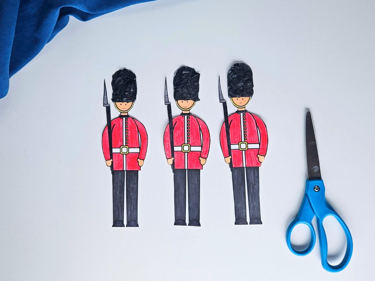 British King's Guard Puppet Craft - Raise Curious Kids