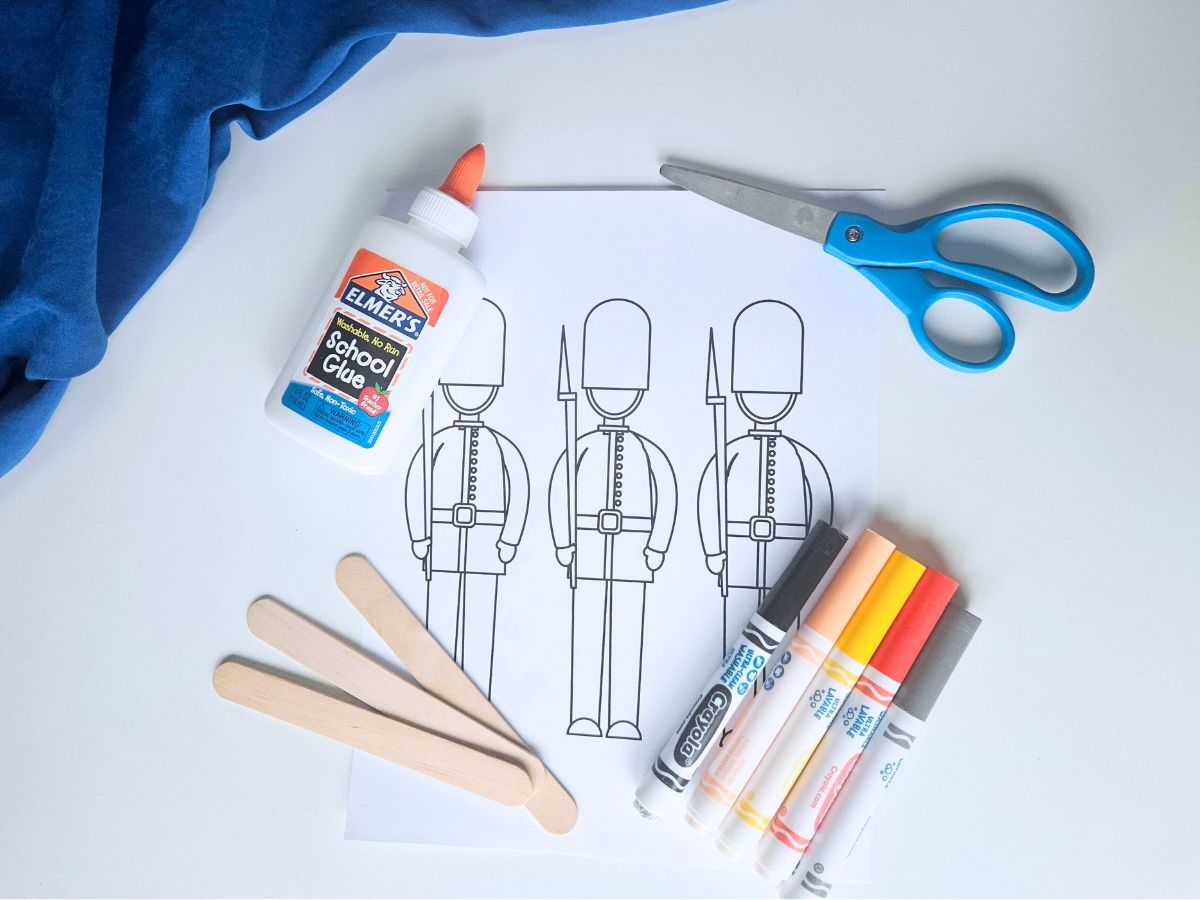 British King's Guard Puppet Craft - Raise Curious Kids