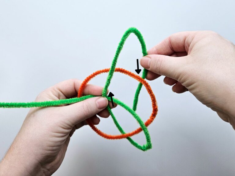 Celtic Knot Pipe Cleaner Craft - Raise Curious Kids