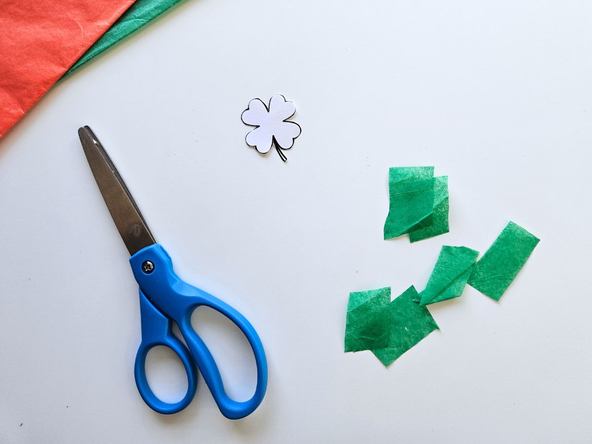 Leprechaun Craft for Kids (with free printable) - Raise Curious Kids