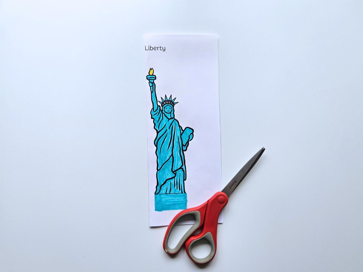 Statue of Liberty 3D Craft for Kids - Raise Curious Kids