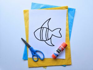 Easy Fish Tissue Paper Craft - Raise Curious Kids