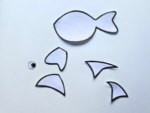 Fish Paper Plate Craft for Kids - Raise Curious Kids