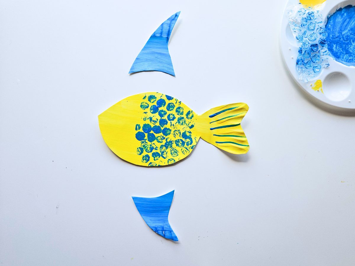 Fish Paper Plate Craft for Kids - Raise Curious Kids