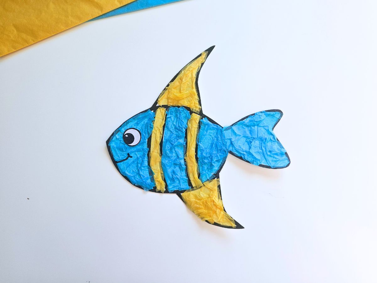 Easy Fish Tissue Paper Craft - Raise Curious Kids