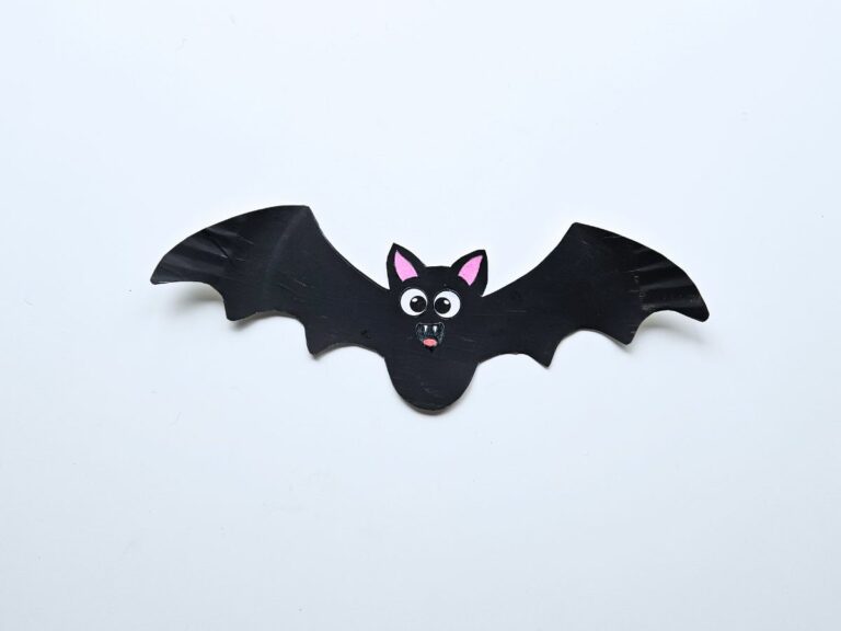 Bat Paper Plate Craft for Kids - Raise Curious Kids