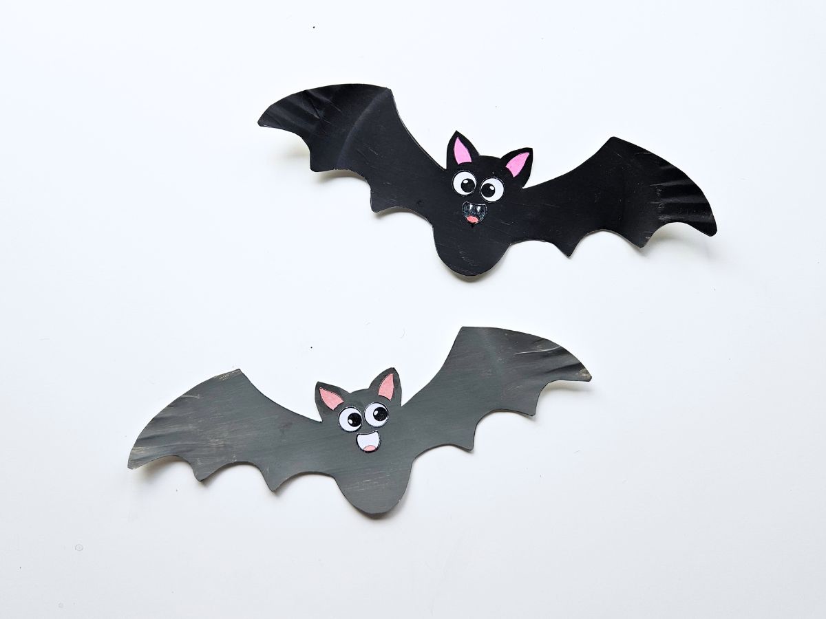 Bat Paper Plate Craft for Kids - Raise Curious Kids