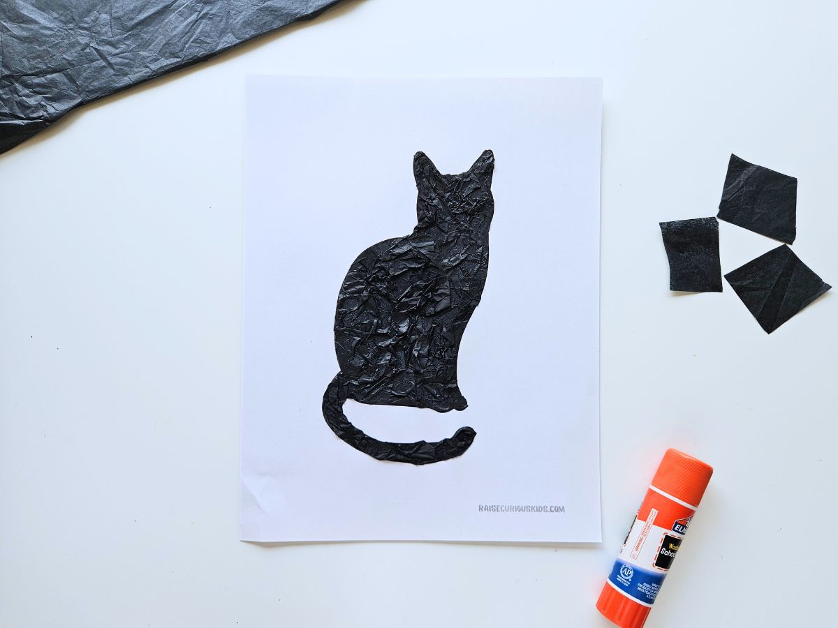 Easy Black Cat Halloween Craft for Kids - Raise Curious Kids