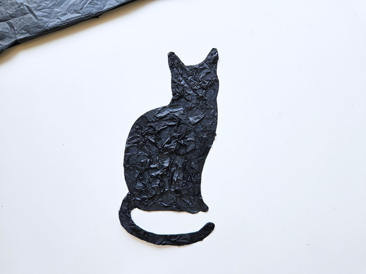 Easy Black Cat Halloween Craft for Kids - Raise Curious Kids