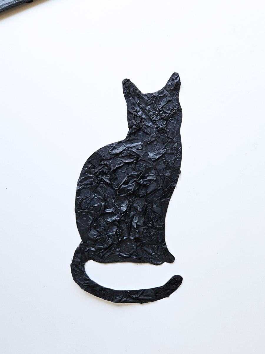 Easy Black Cat Halloween Craft for Kids - Raise Curious Kids