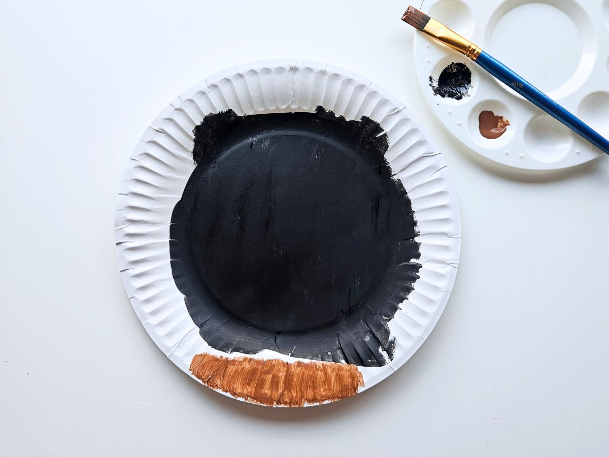 DIY Witch Cauldron Paper Plate Craft - Raise Curious Kids