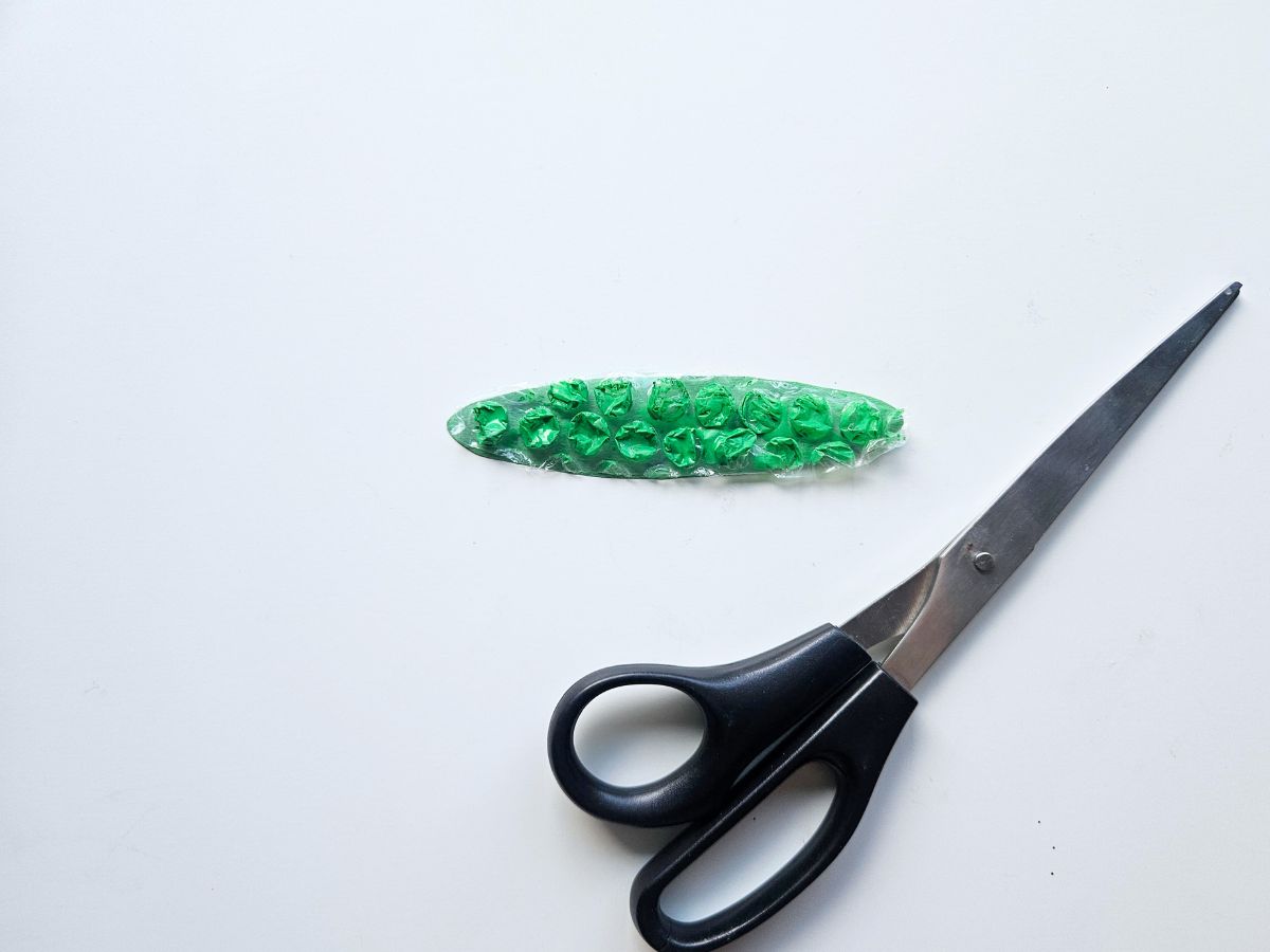 DIY Witch Cauldron Paper Plate Craft - Raise Curious Kids