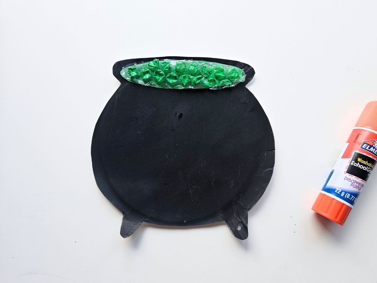 DIY Witch Cauldron Paper Plate Craft - Raise Curious Kids
