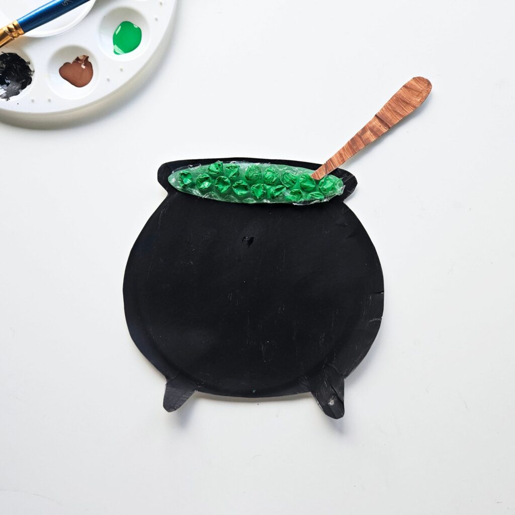 DIY Witch Cauldron Paper Plate Craft - Raise Curious Kids