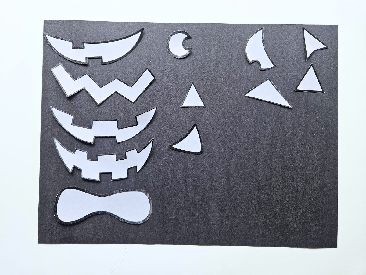 Make Your Own Jack o' Lantern Paper Craft - Raise Curious Kids