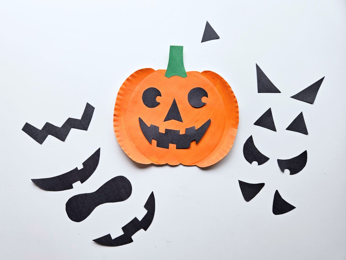 Make Your Own Jack o' Lantern Paper Craft - Raise Curious Kids