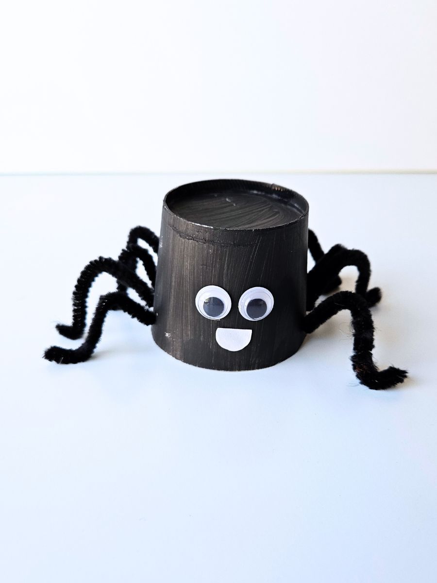 Easy Spider Craft for Kids - Raise Curious Kids