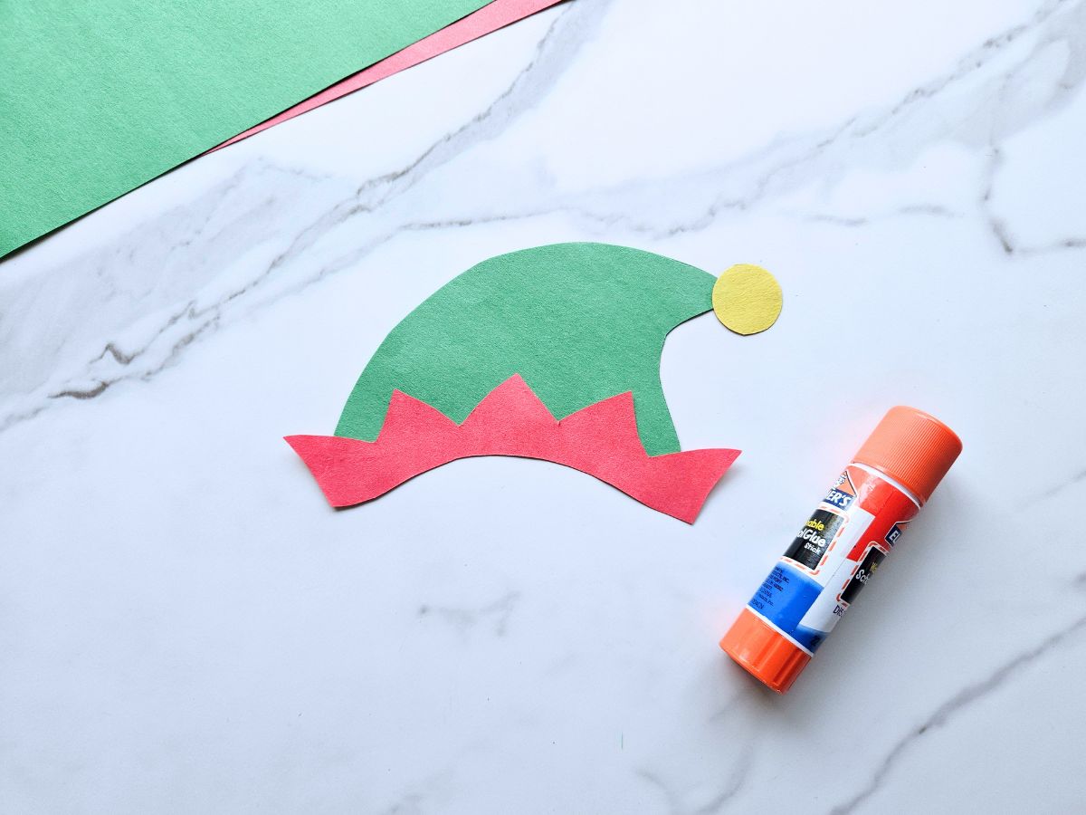 Christmas Elf Paper Plate Craft for Kids - Raise Curious Kids