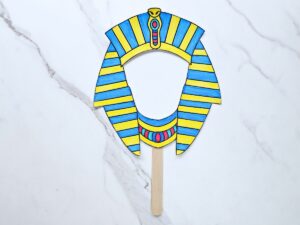 DIY Pharaoh Headdress Craft - Raise Curious Kids
