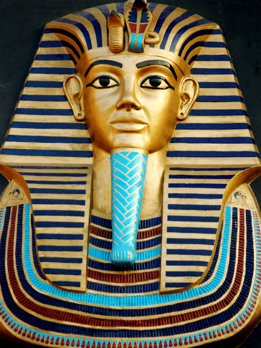 DIY Pharaoh Headdress Craft - Raise Curious Kids