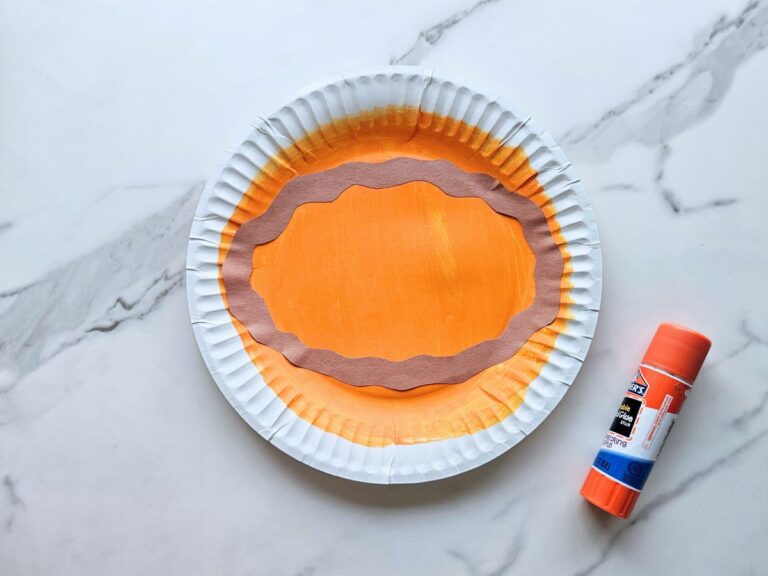 Pie Paper Plate Craft for Kids - Raise Curious Kids