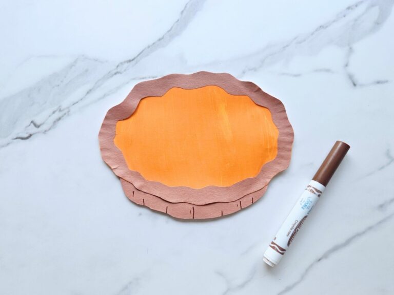 Pie Paper Plate Craft for Kids - Raise Curious Kids