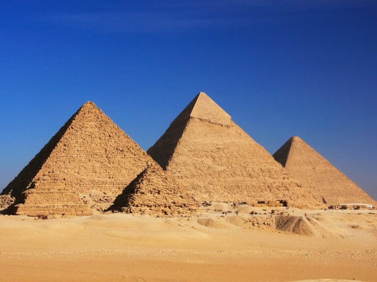 Pyramids of Giza 3D Craft - Raise Curious Kids