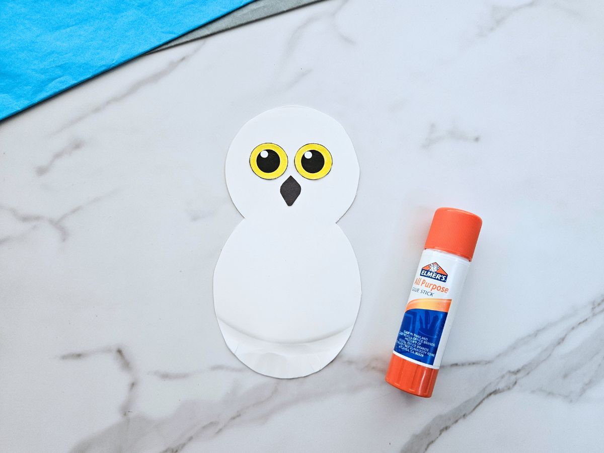 Snowy Owl Paper Plate Craft for Kids - Raise Curious Kids