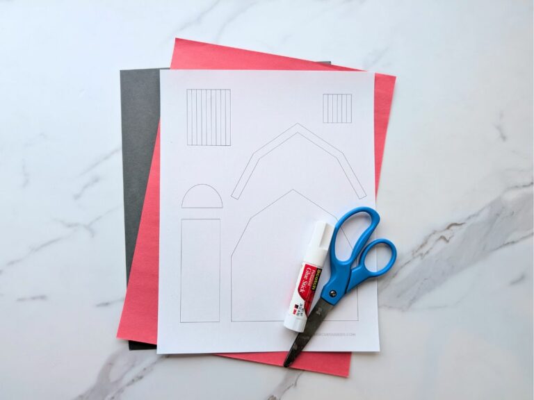 Easy Red Barn Farm Craft for Kids - Raise Curious Kids