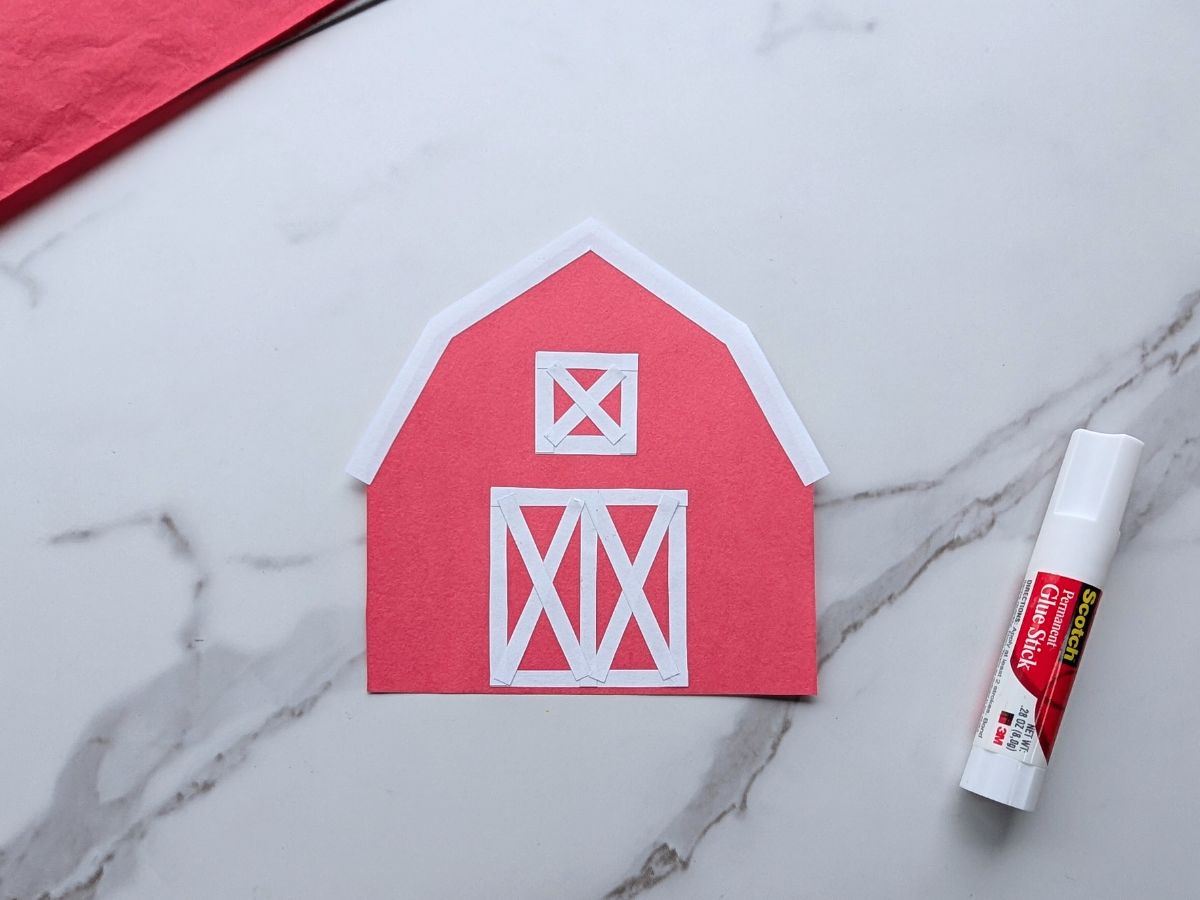Easy Red Barn Farm Craft for Kids - Raise Curious Kids