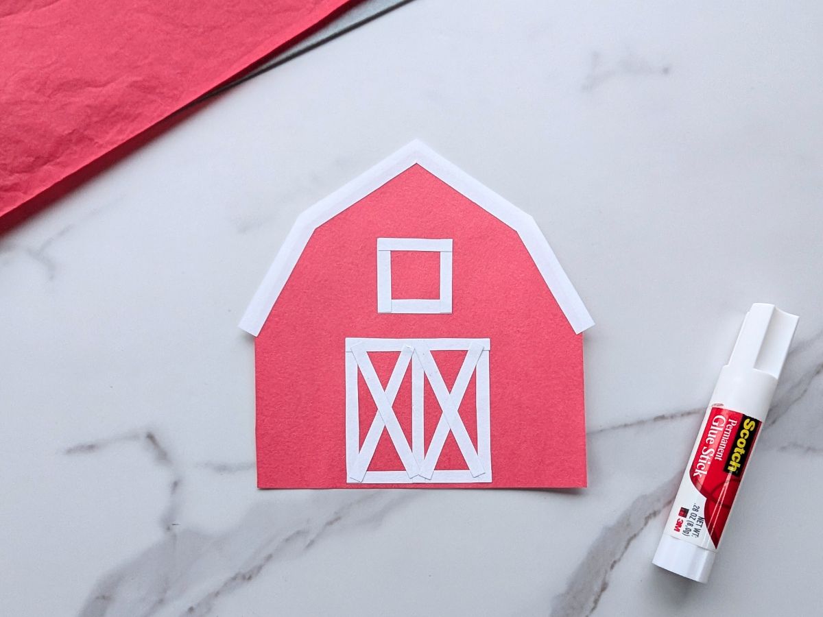 Easy Red Barn Farm Craft for Kids - Raise Curious Kids