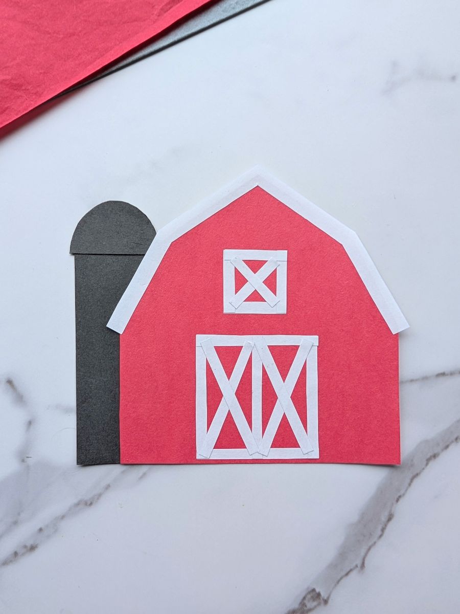 Easy Red Barn Farm Craft for Kids - Raise Curious Kids
