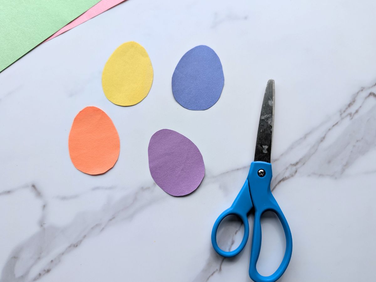 Easter Basket Weaving Craft for Kids - Raise Curious Kids