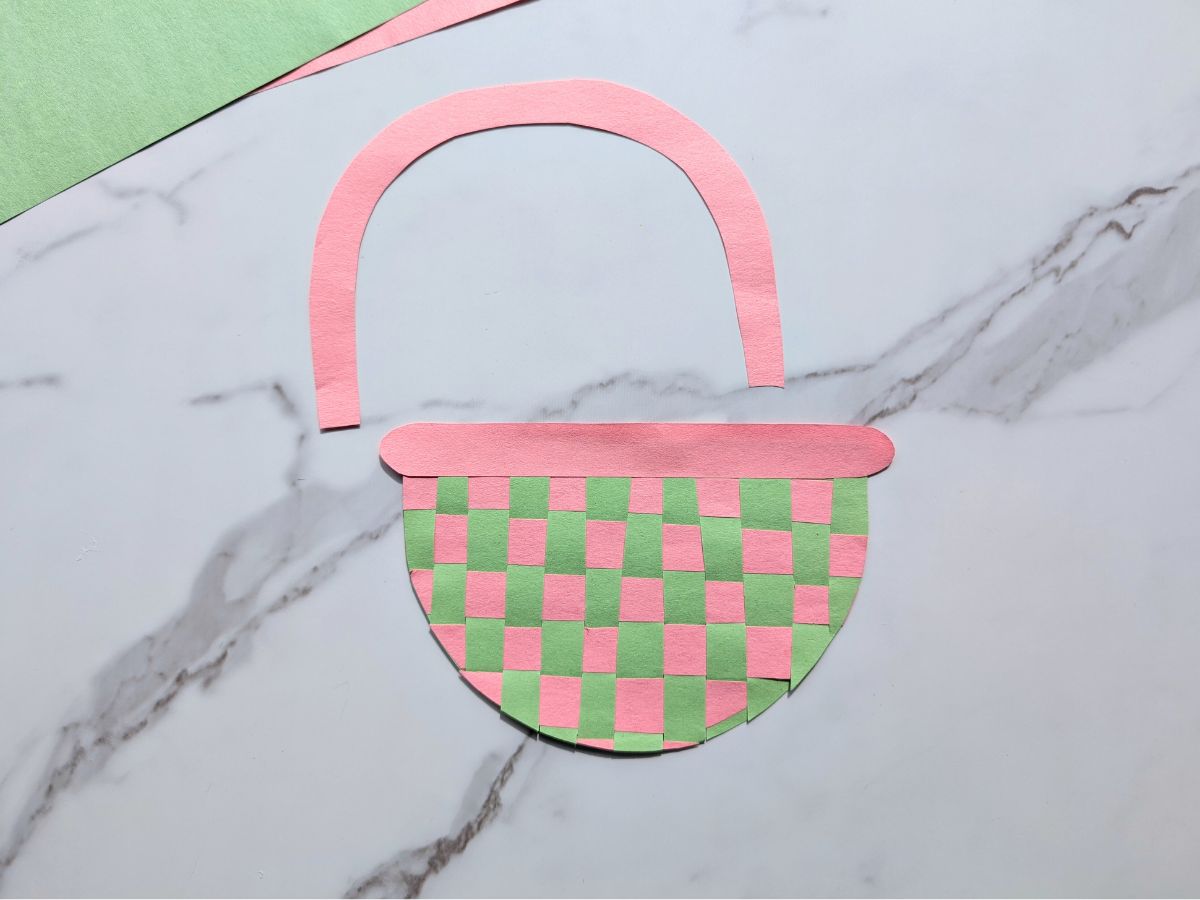 Easter Basket Weaving Craft for Kids - Raise Curious Kids