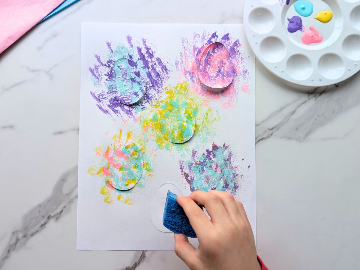 Easter Egg Sponge Painting Craft (with free Easter card!) - Raise ...