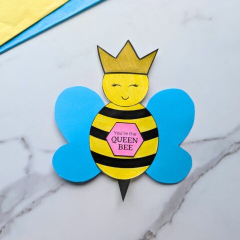 "You're The Queen Bee" Mother's Day Card Craft - Raise Curious Kids