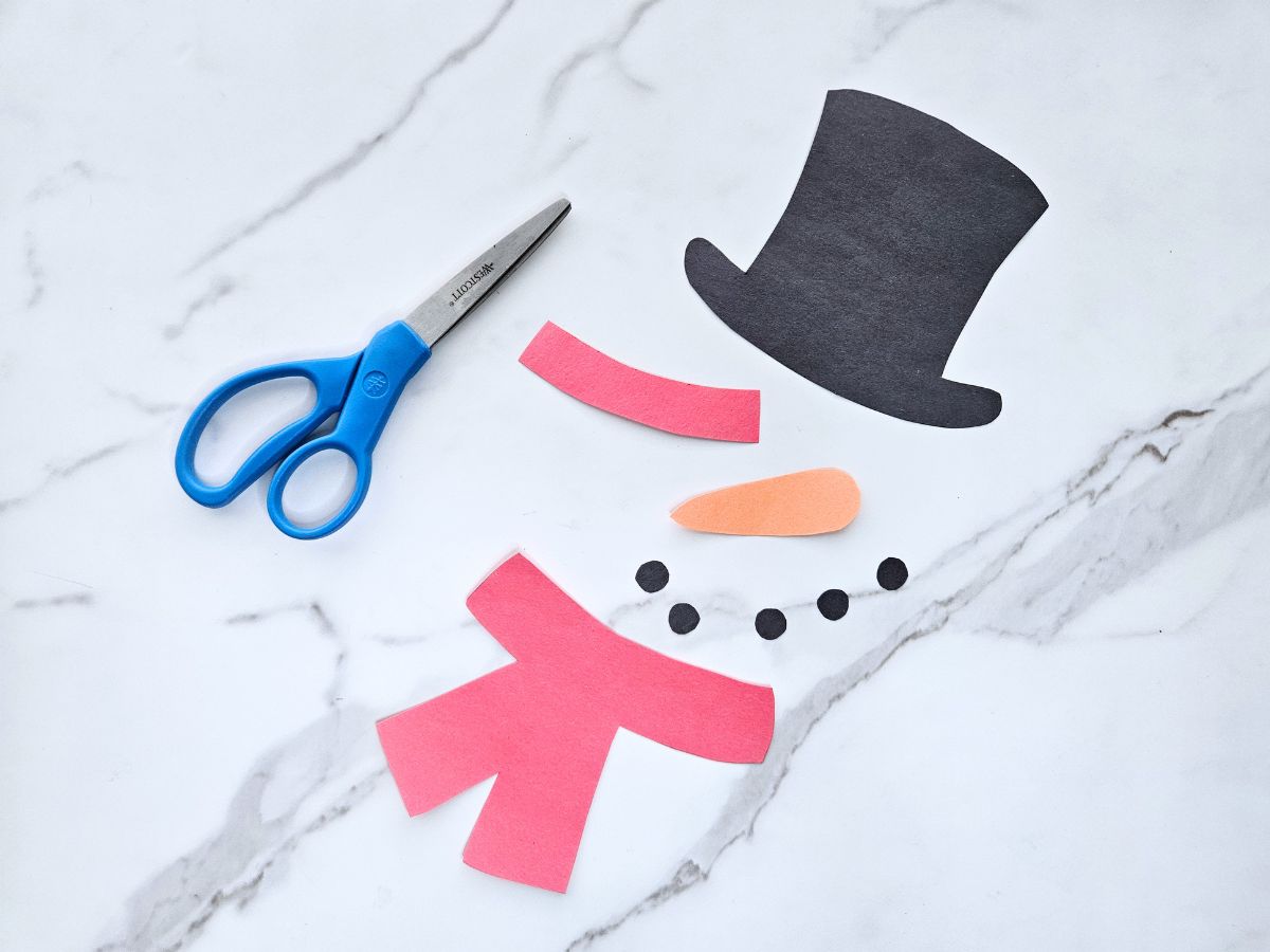 Snowman Paper Plate Craft - Raise Curious Kids