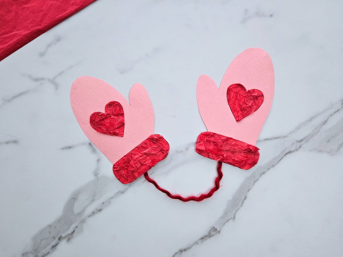 Easy Winter Mittens Craft for Kids - Raise Curious Kids
